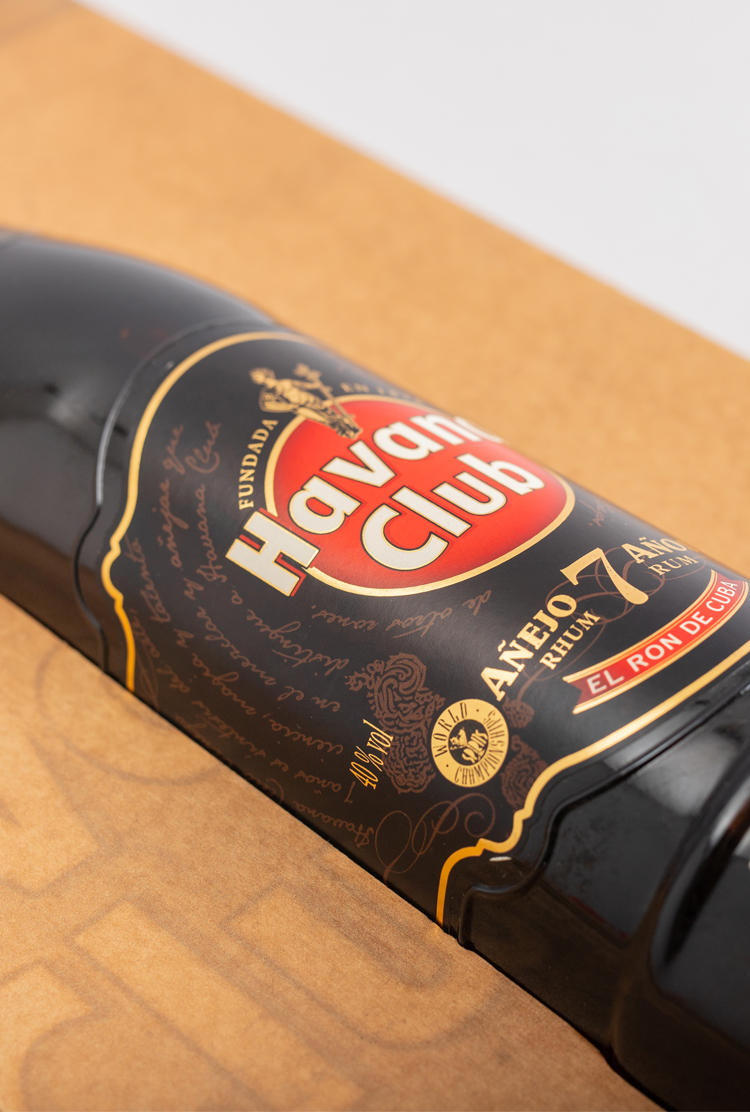 Packaging en cartón Havana Club en dos piezas Tribu 3